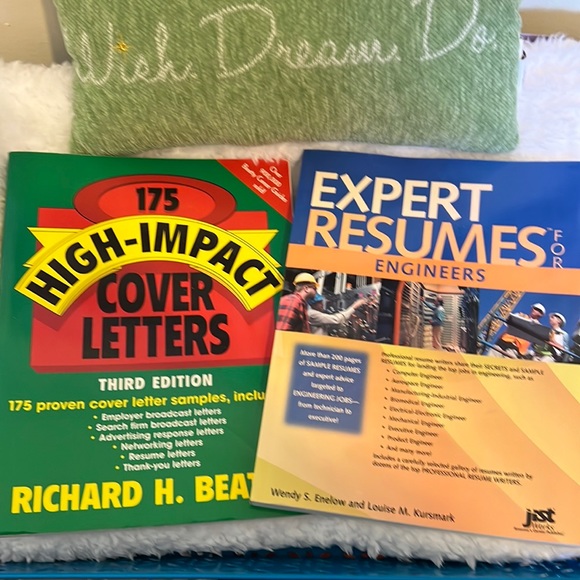Other | Resume And Coverletter Books | Poshmark